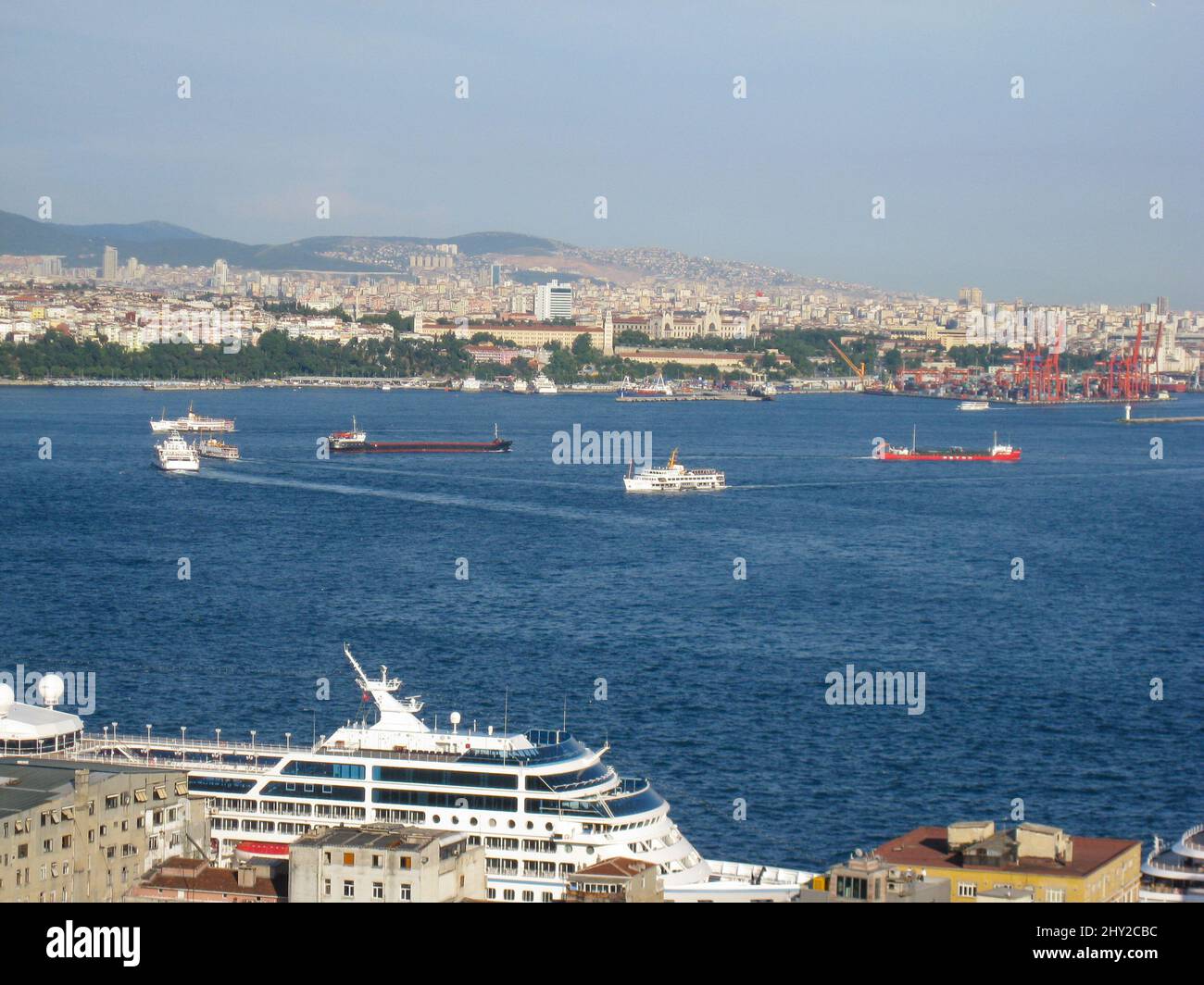 Ships on the Golden Horn estuary on a sunny day in Istanbul, Turkey ...
