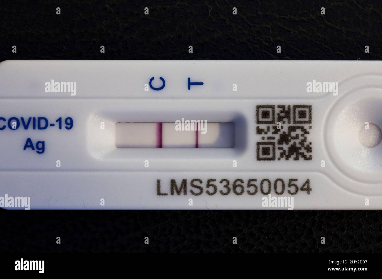 Positive Covid 19 lateral flow test / rapid lateral flow antigen ...
