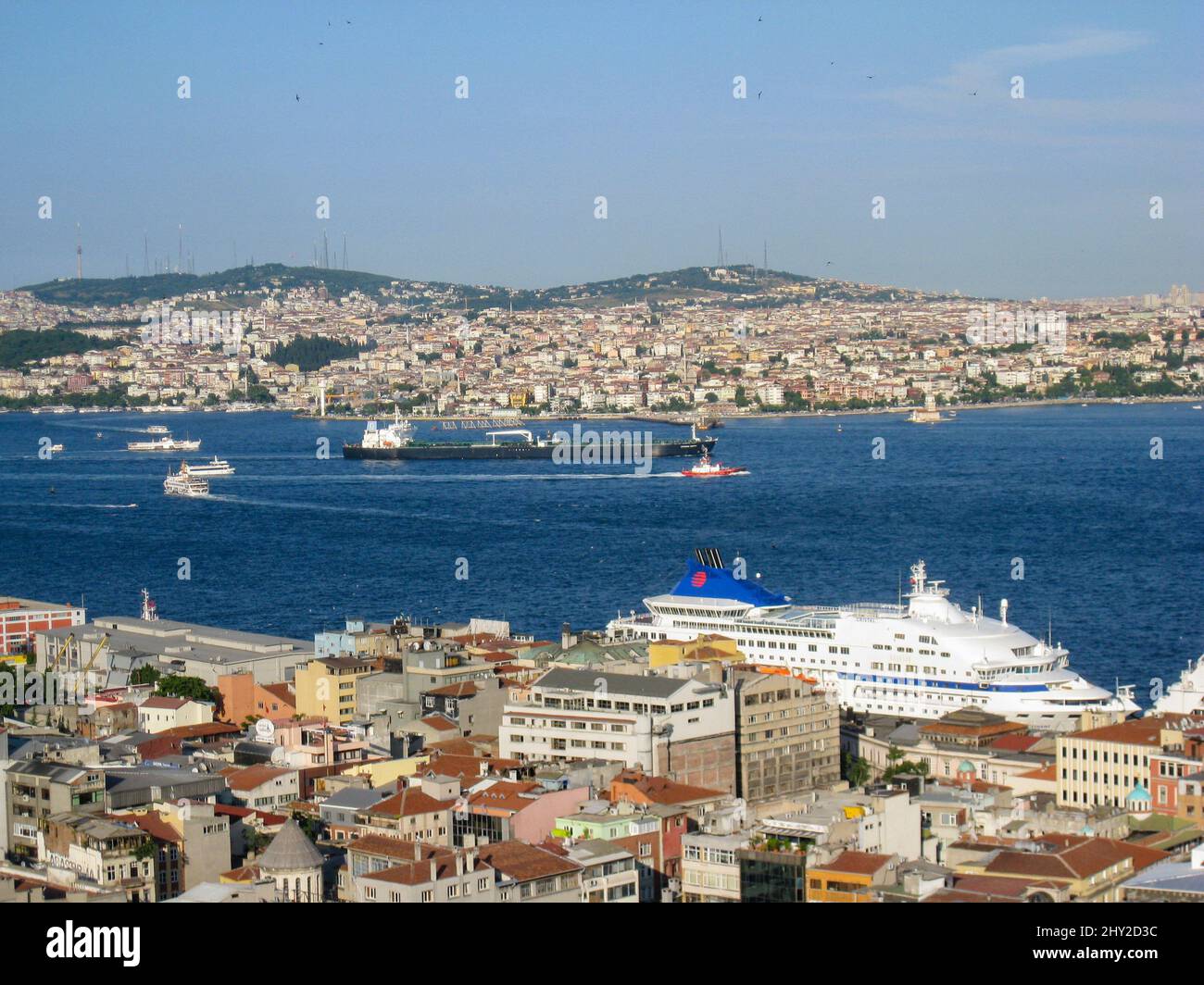 Golden horn estuary hi-res stock photography and images - Alamy