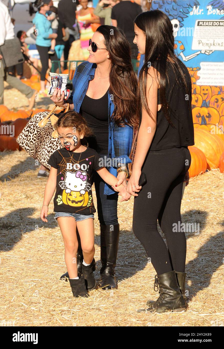 Kyle richards and family hi-res stock photography and images - Alamy