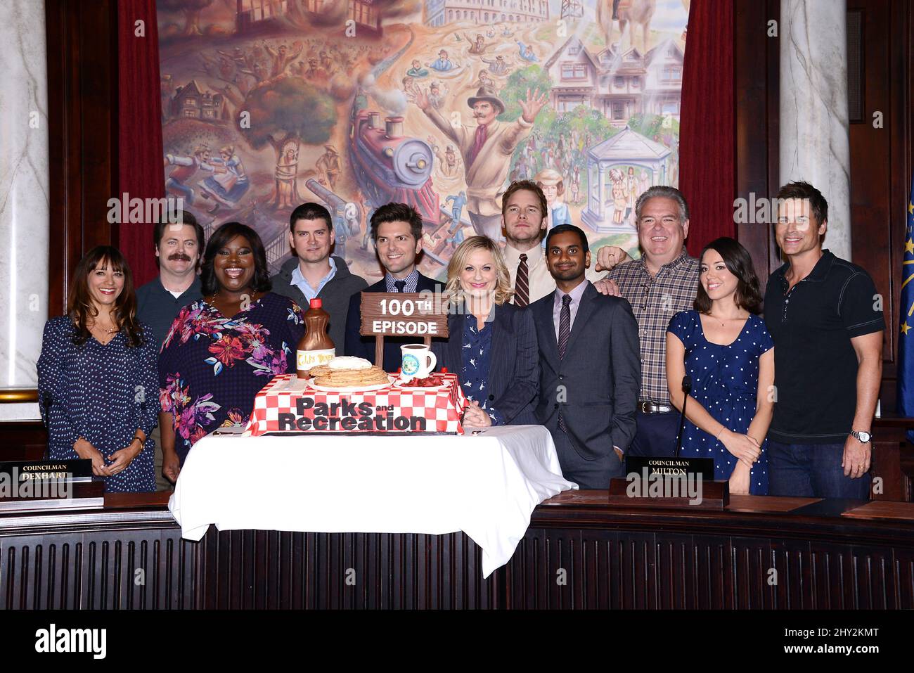 Rashida Jones, Nick Offerman, Retta, Michael Schur, Adam Scott, Amy ...