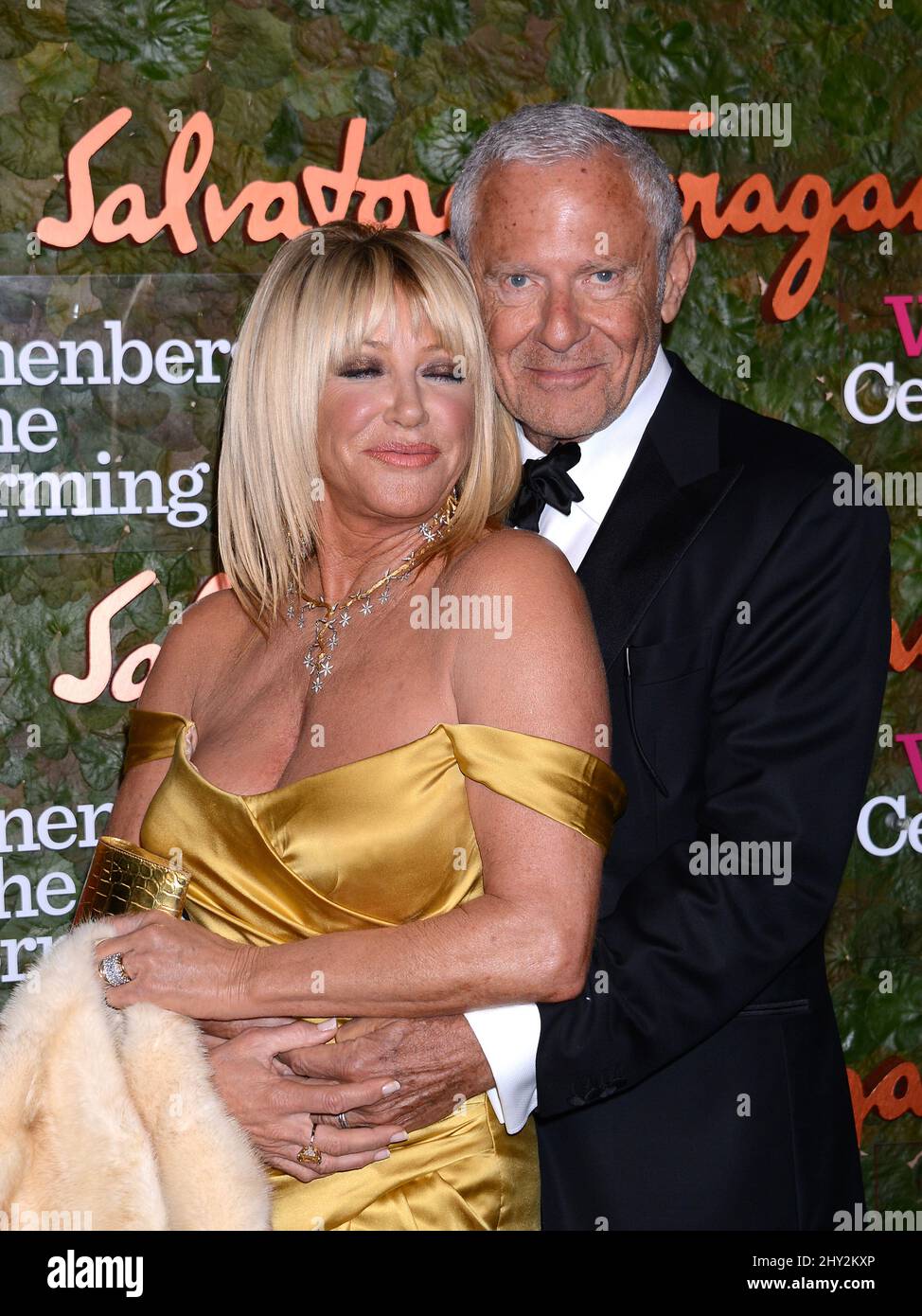 Suzanne Somers and Alan Hamel arrives at the Wallis Annenberg Center ...