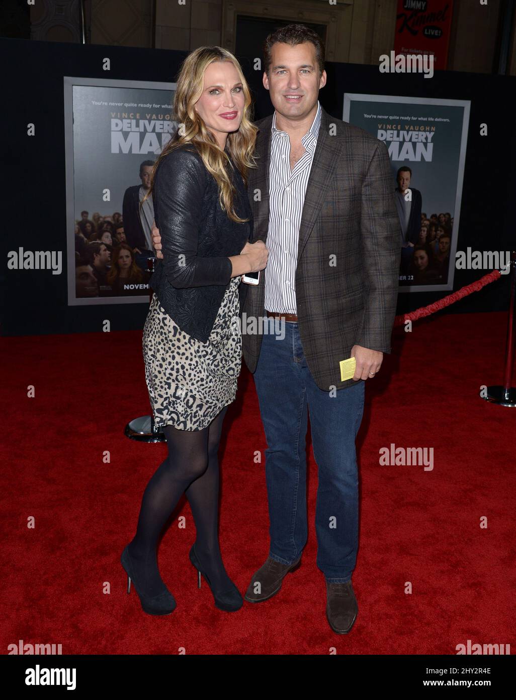 Molly Sims, Scott Stuber arrives at the world premiere of "Delivery Man ...