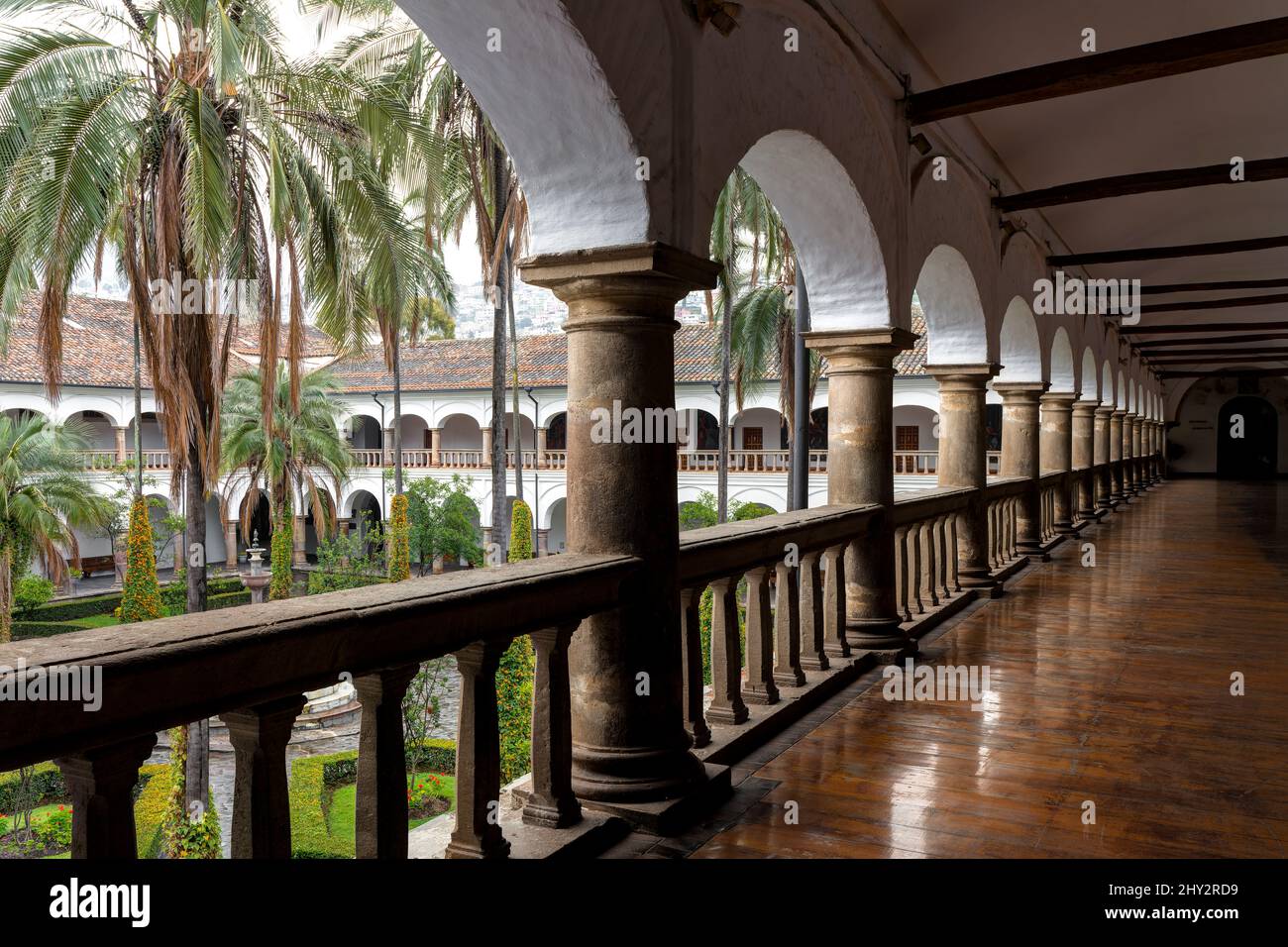 Inner Courtyard of Convent of San Francisco (Convento de San Francisco ...