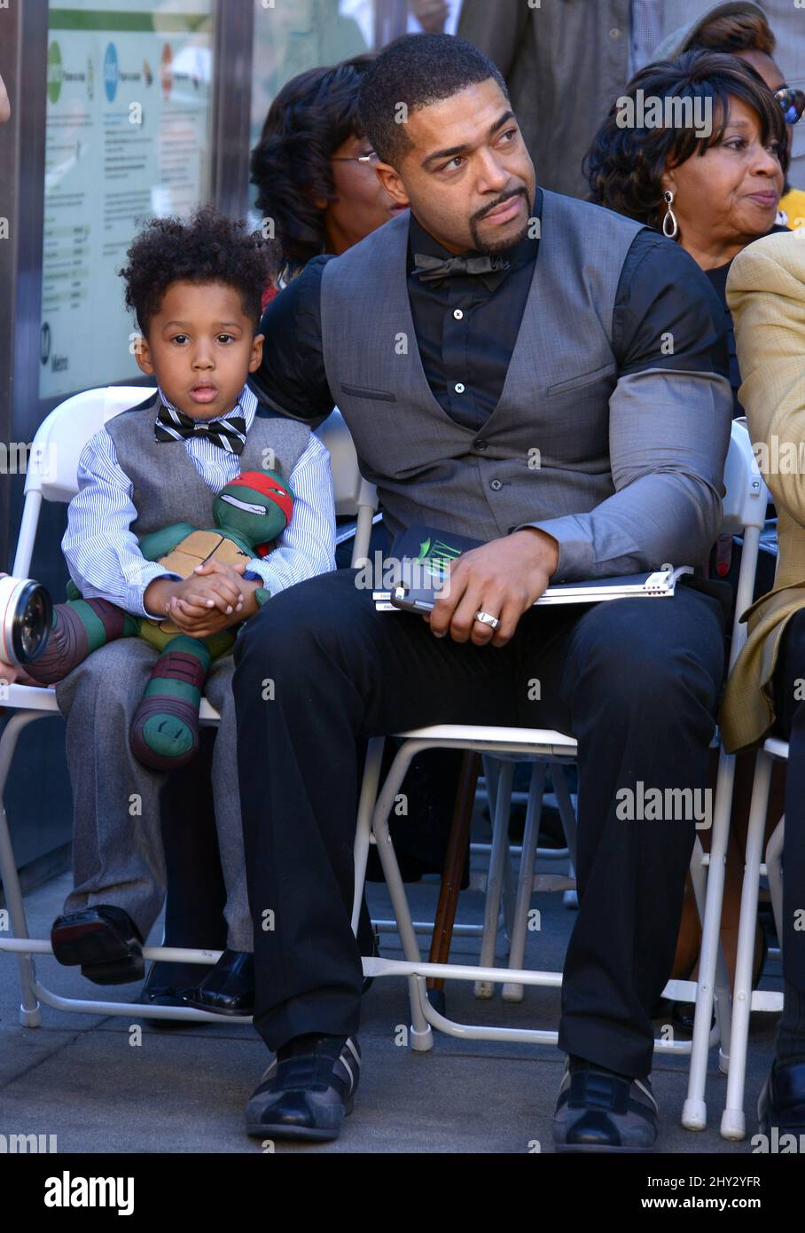 David Otunga, David Otunga Jr. as Jennifer Hudson receives a star on ...