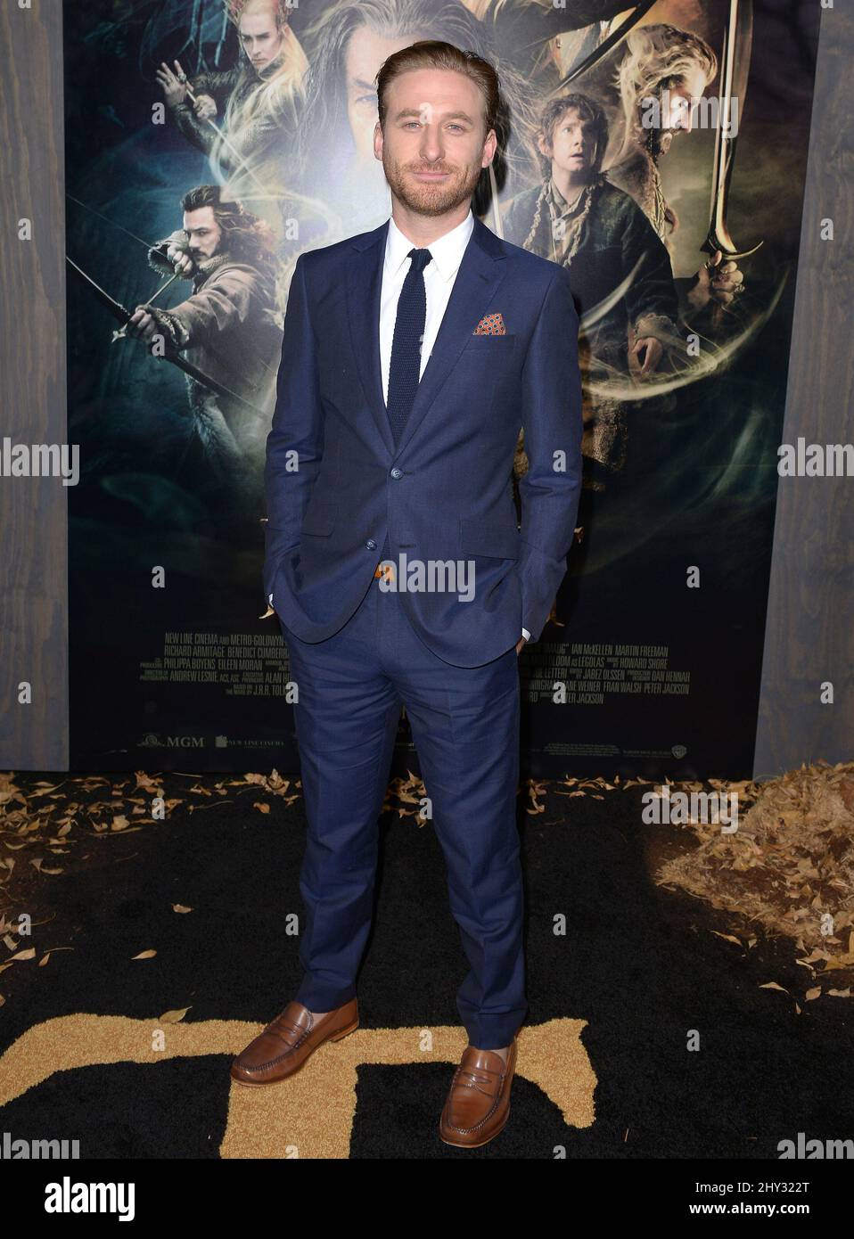 Dean O'Gorman attending "The Hobbit: The Desolation Of Smaug" premiere ...