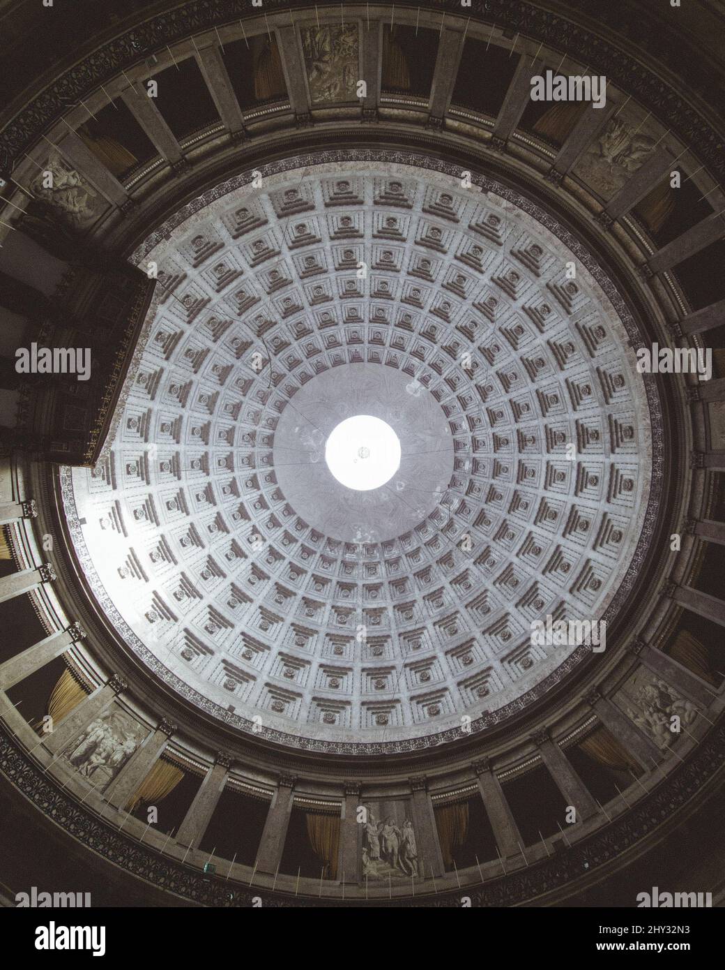 Vertical bottom shot of the Pantheon dome Stock Photo - Alamy