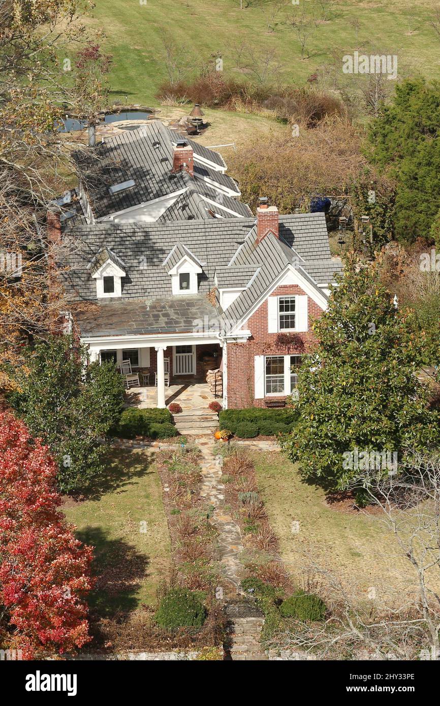 An overhead view of Ashley Judd's Nashville Home in Tennessee Stock ...