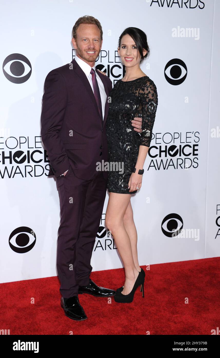 Ian Ziering, Erin Ludwig attending the 40th Annual People's Choice ...