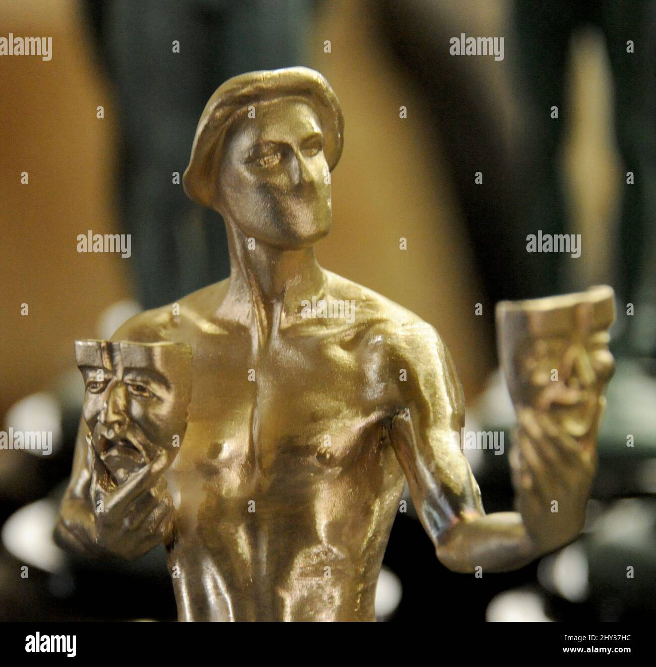 Casting of the bronze Actor, the Screen Actors Guild Awards statuette ...