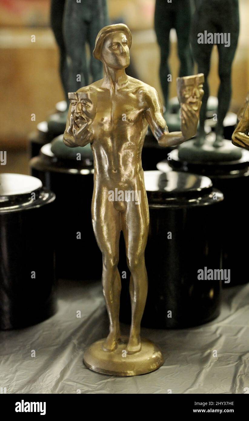 Casting of the bronze Actor, the Screen Actors Guild Awards statuette ...