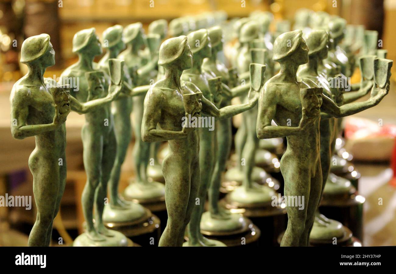 Casting of the bronze Actor, the Screen Actors Guild Awards statuette ...