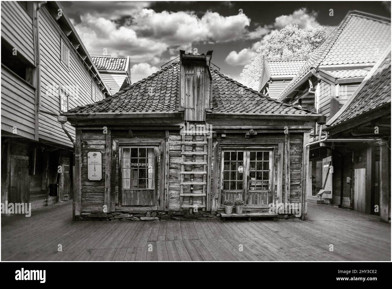 Historic landmark buildings Cut Out Stock Images & Pictures - Alamy