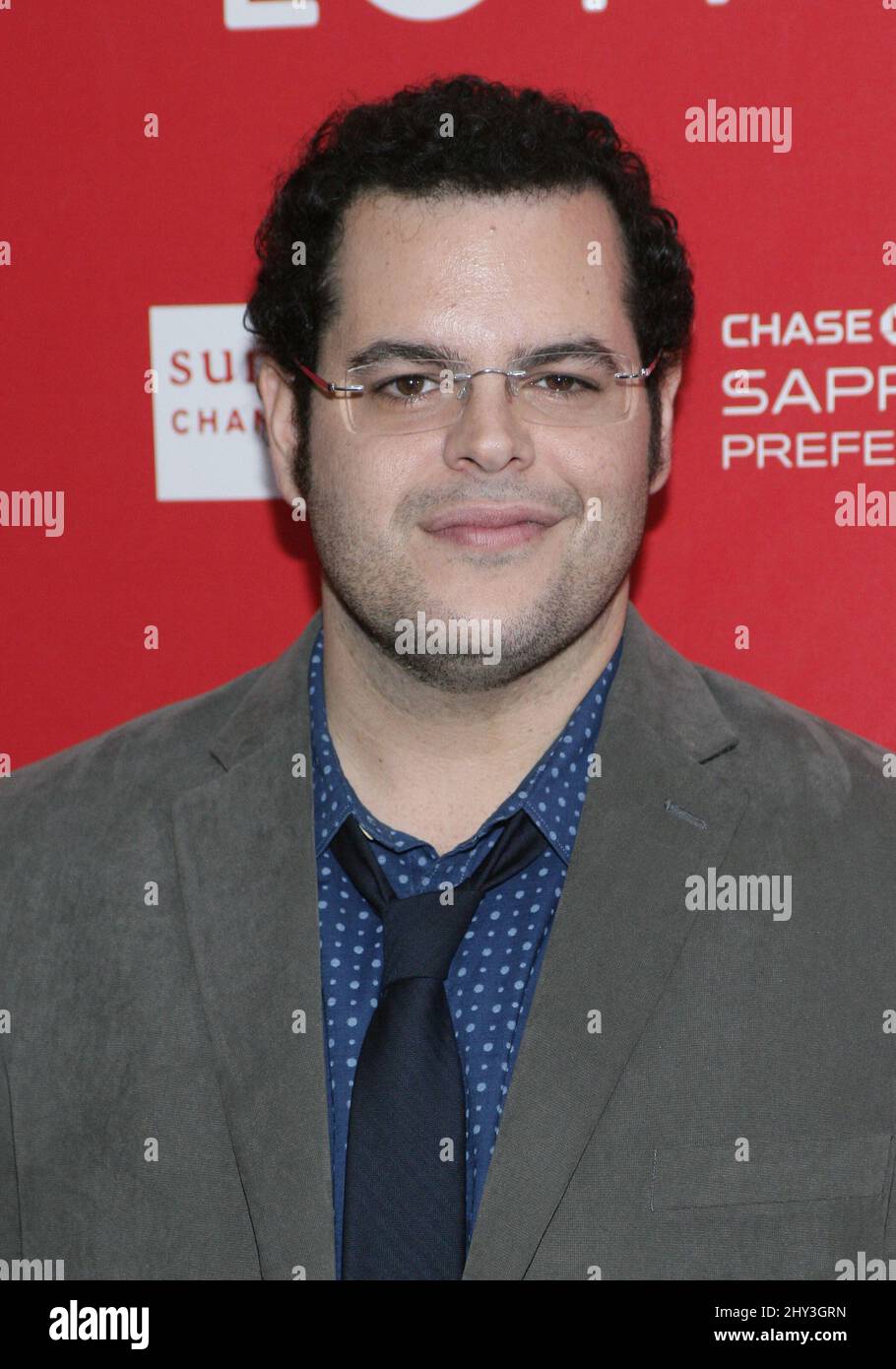 21 Movie Josh Gad