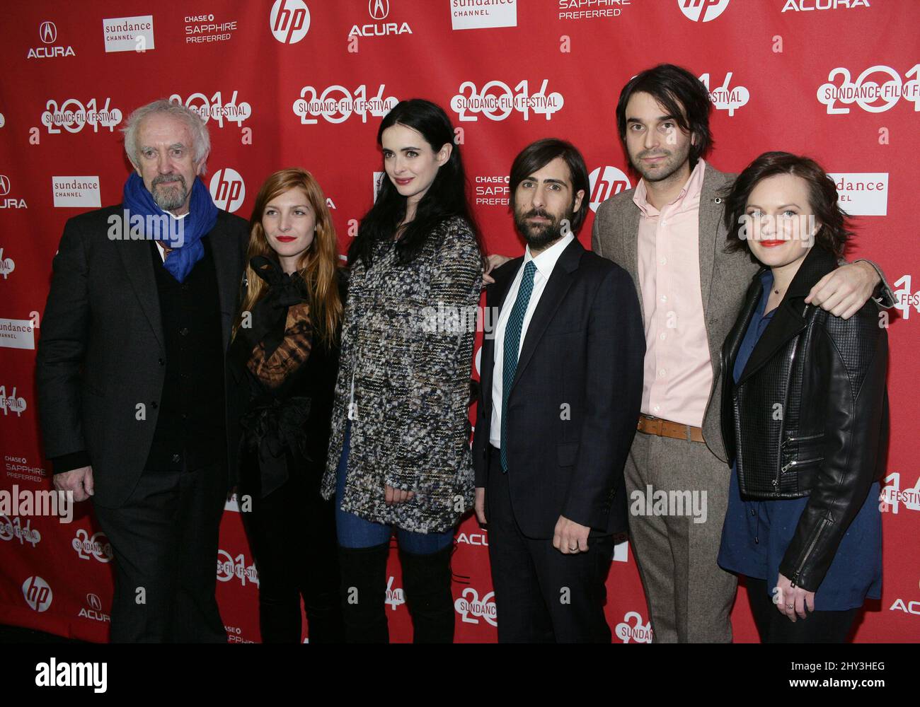Jonathan Pryce, Josephine de La Baume, Krysten Ritter, Jason ...
