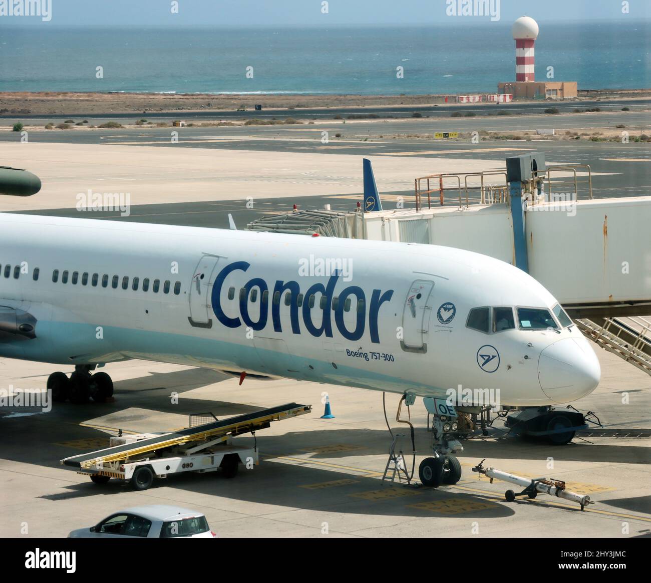 Boeing 757-300 der Fluglinie Condor am Flughafen, Fuerteventura ...