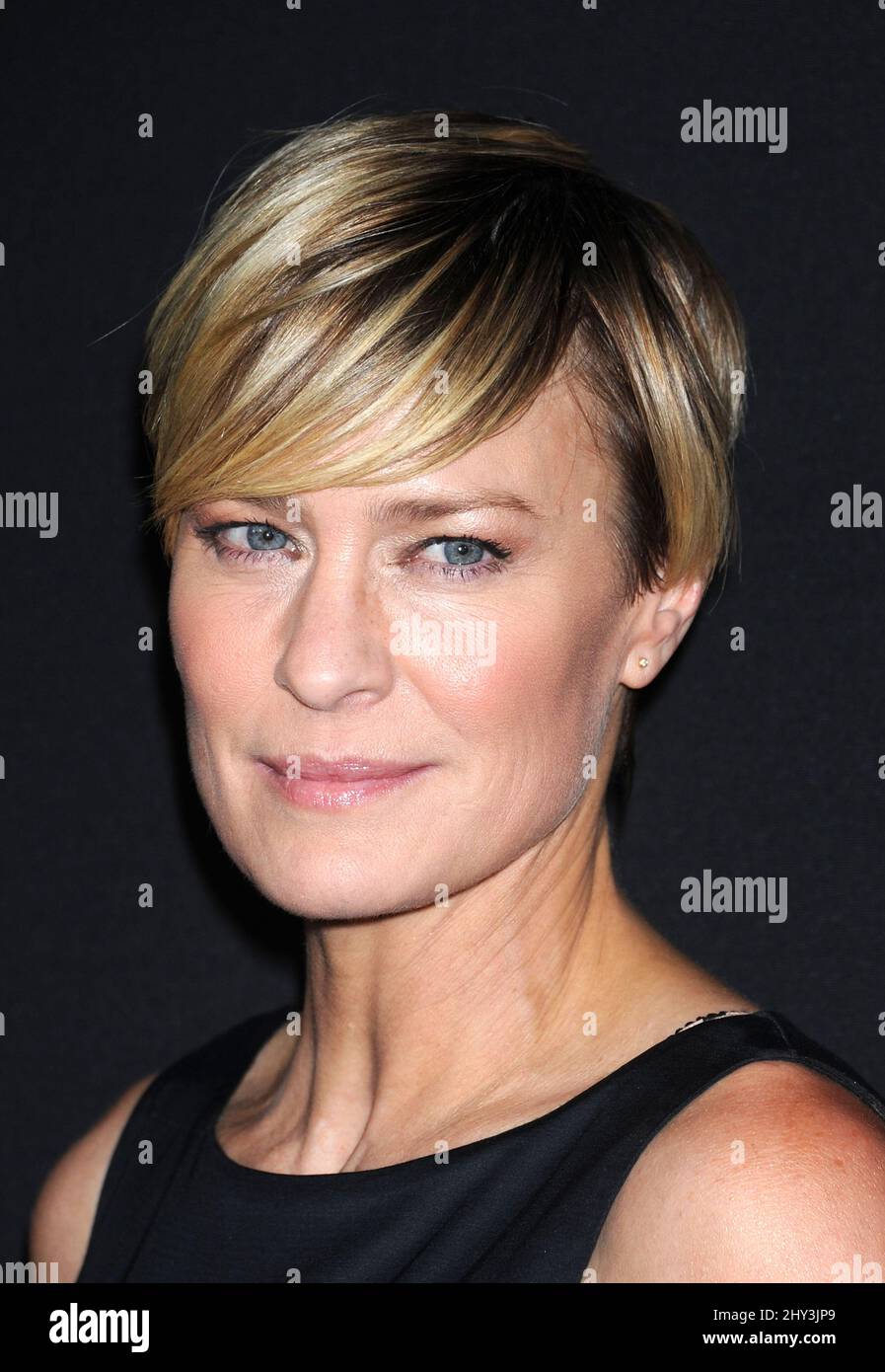 Robin Wright arrives at Netflix's "House of Cards" Los Angeles season 2 ...
