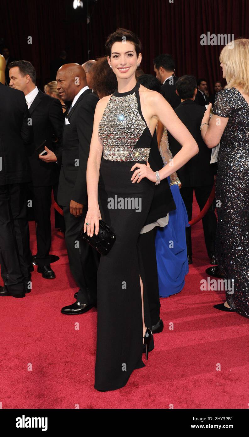 Anne hathaway arriving 86th academy held dolby theatre in hollywood hi ...