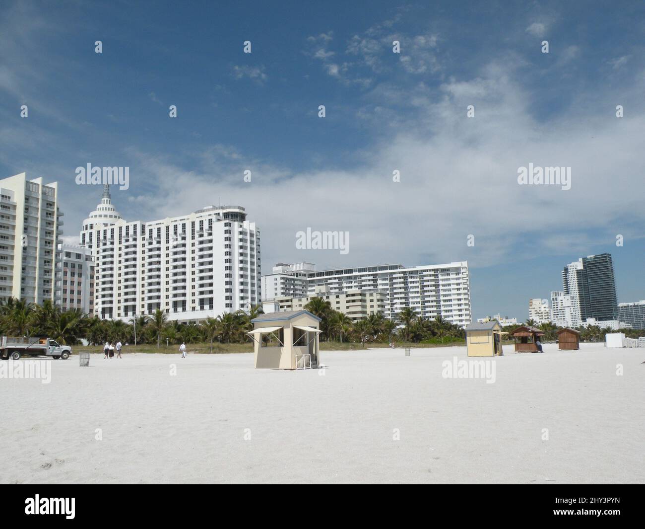 Buildings shot form a beach in MIami,Florida Stock Photo - Alamy