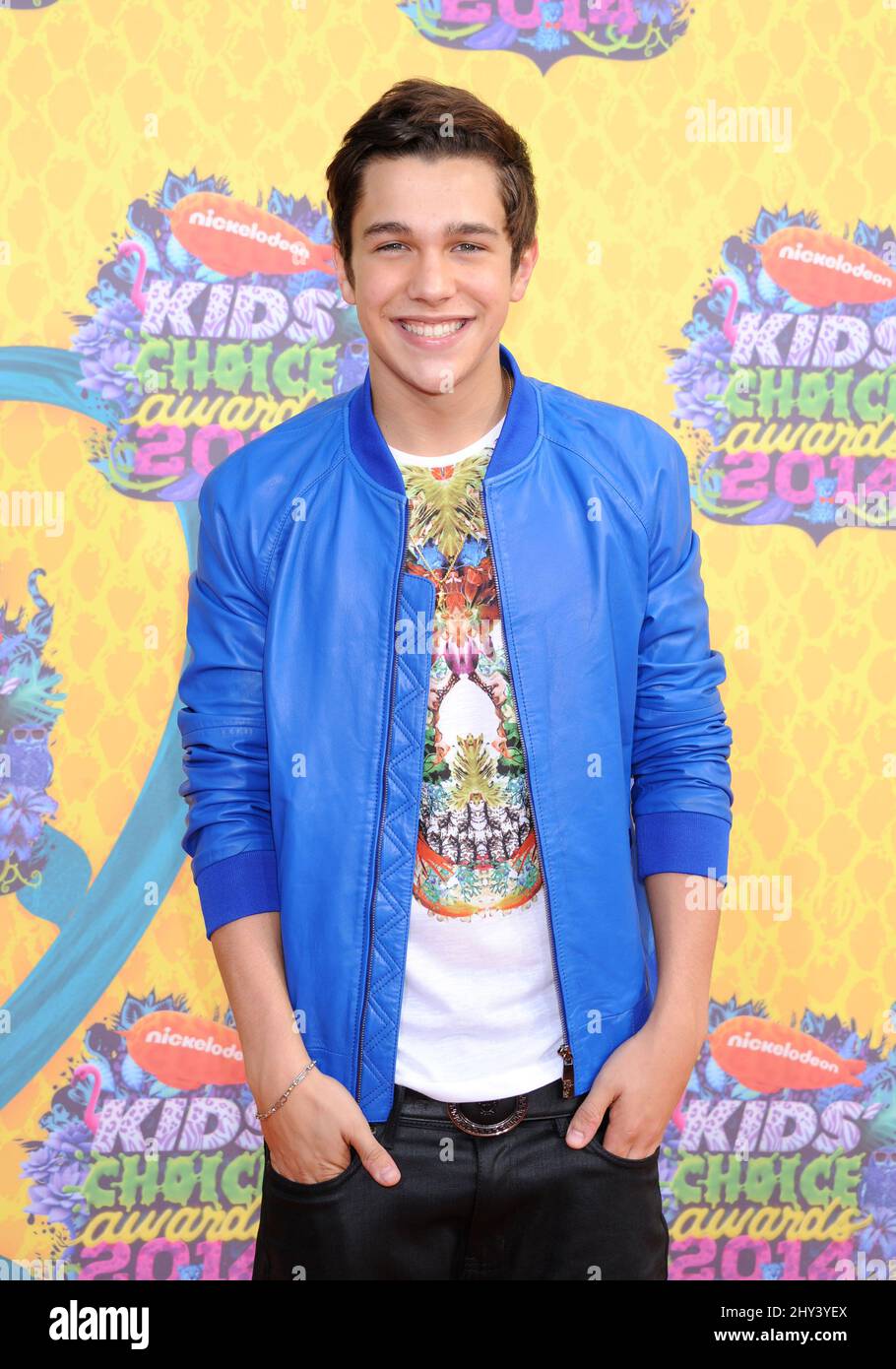 Austin Mahone attending Nickelodeon's 27th Annual Kids' Choice Awards ...