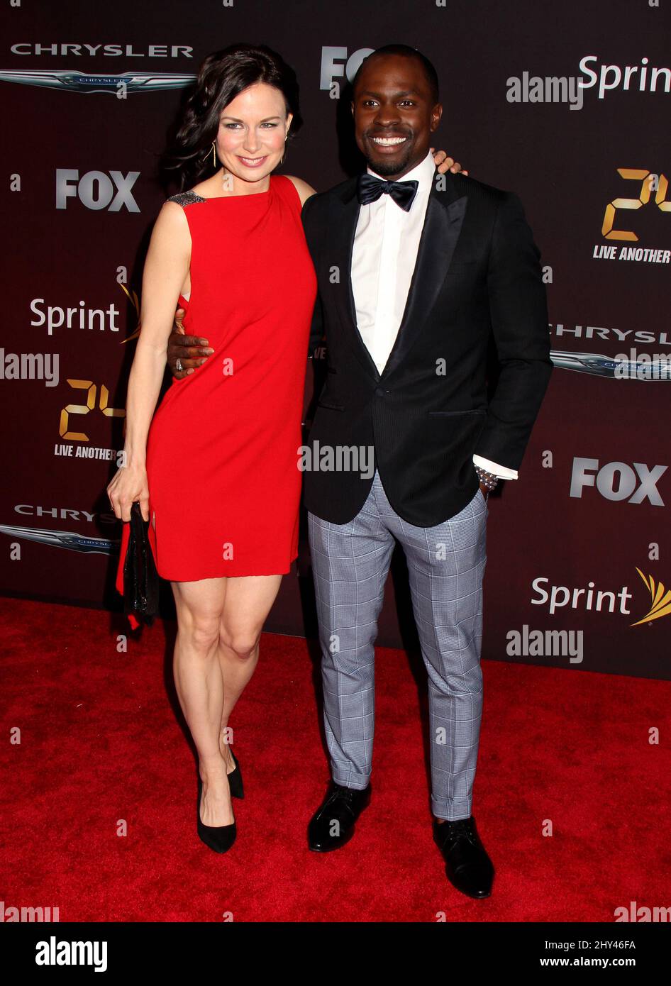 Mary lynn rajskub gbenga akinnagbe attending 24 hi-res stock photography and images - Alamy