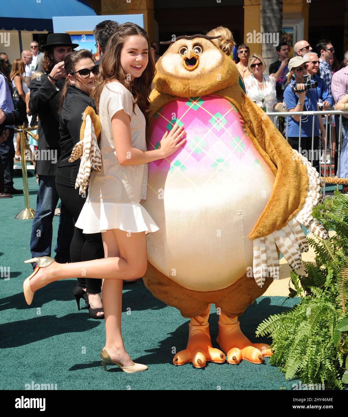 Bailee Madison attending the Legend's of Oz - Dorothy's Return Premiere ...