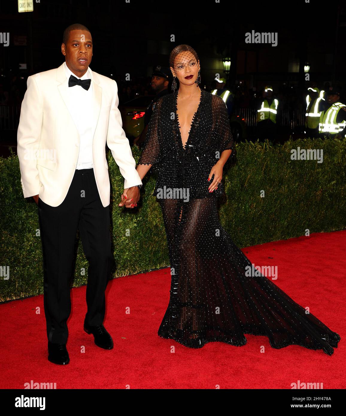 Jay-Z and wife Beyonce Knowles arriving at the Costume Institute ...