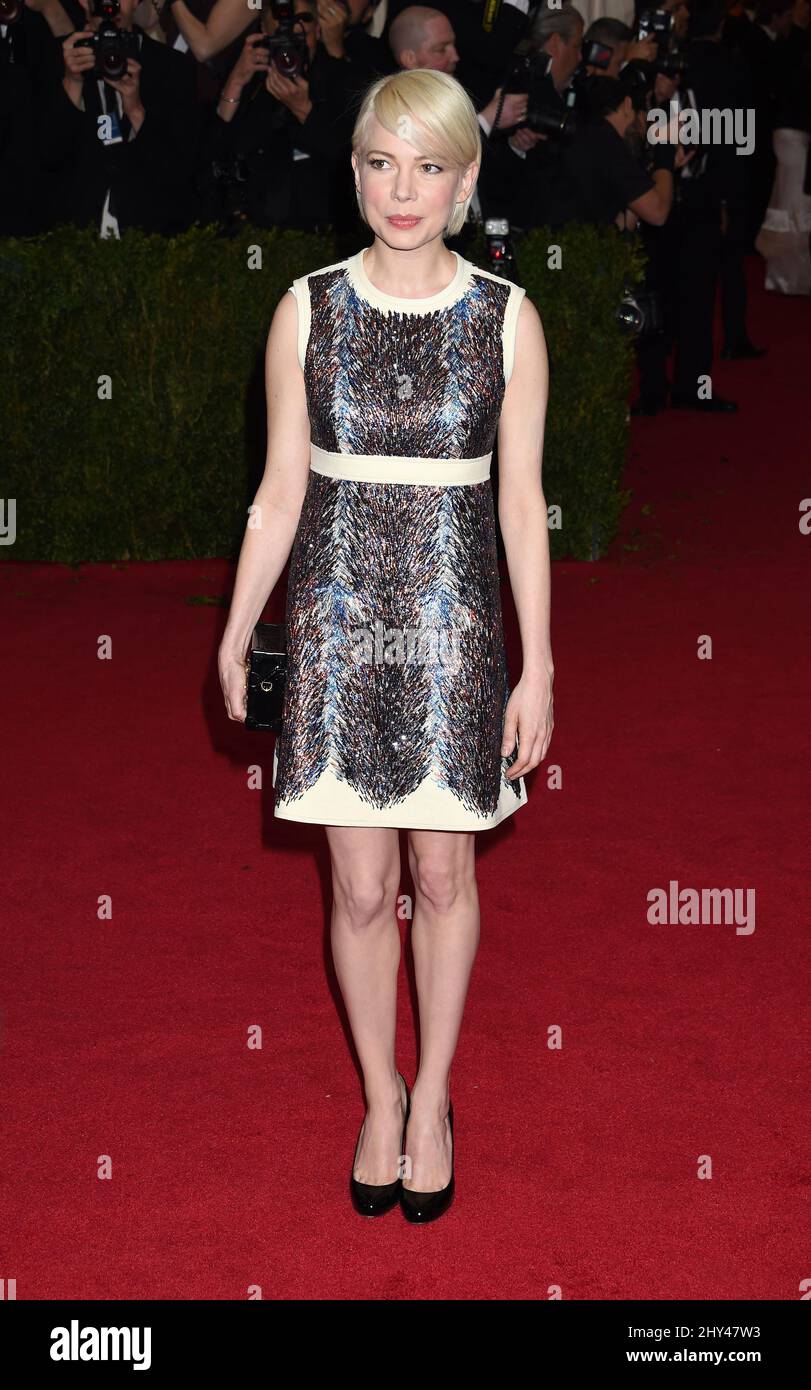 Michelle Williams arriving at the Costume Institute Benefit Met Gala ...