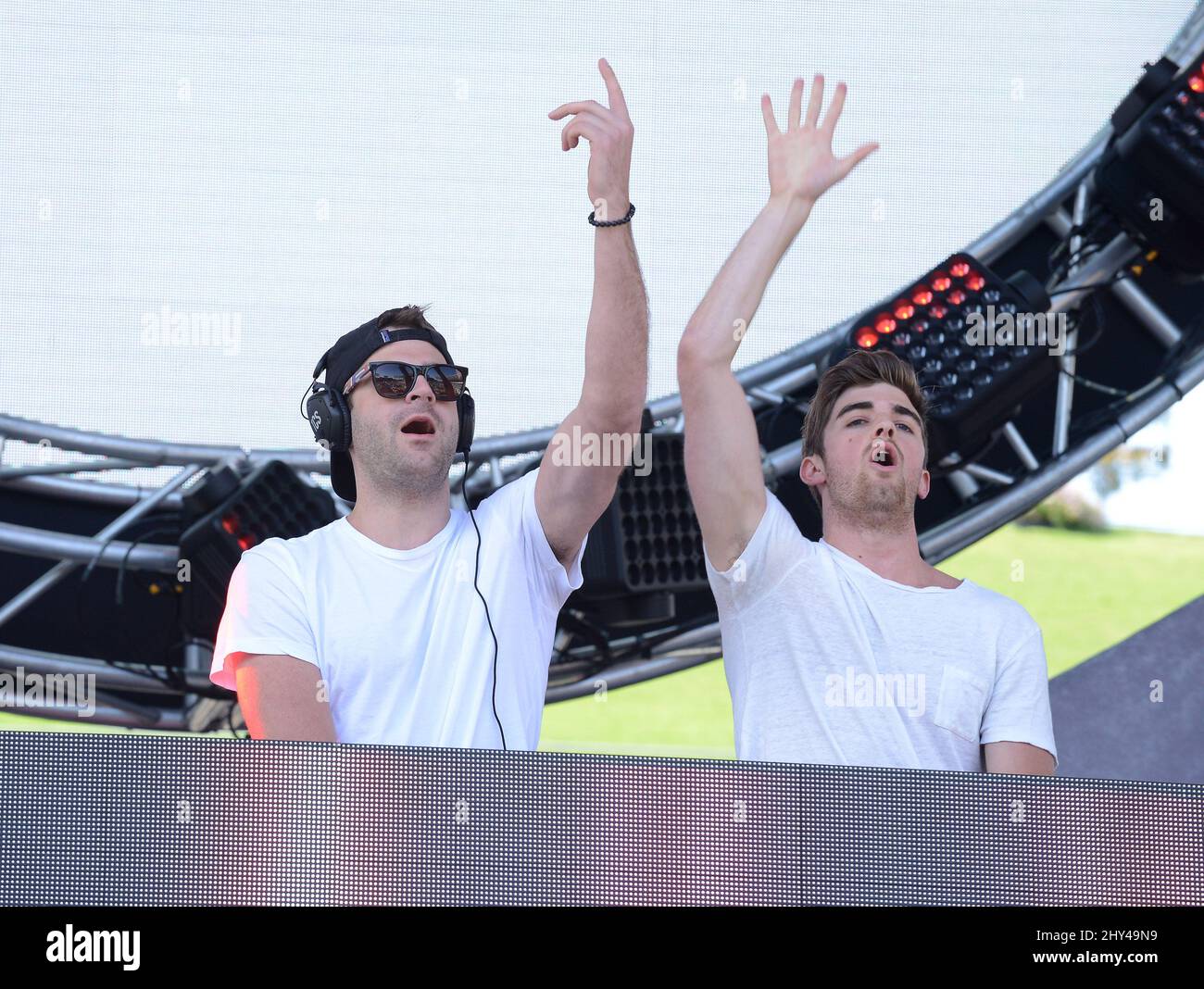 Andrew taggart performing hi-res stock photography and images - Alamy