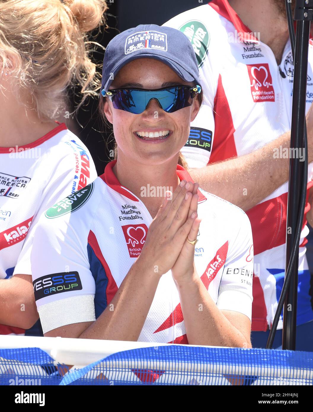 Pippa Middleton starts the 3,000 miles cycle across the United States ...