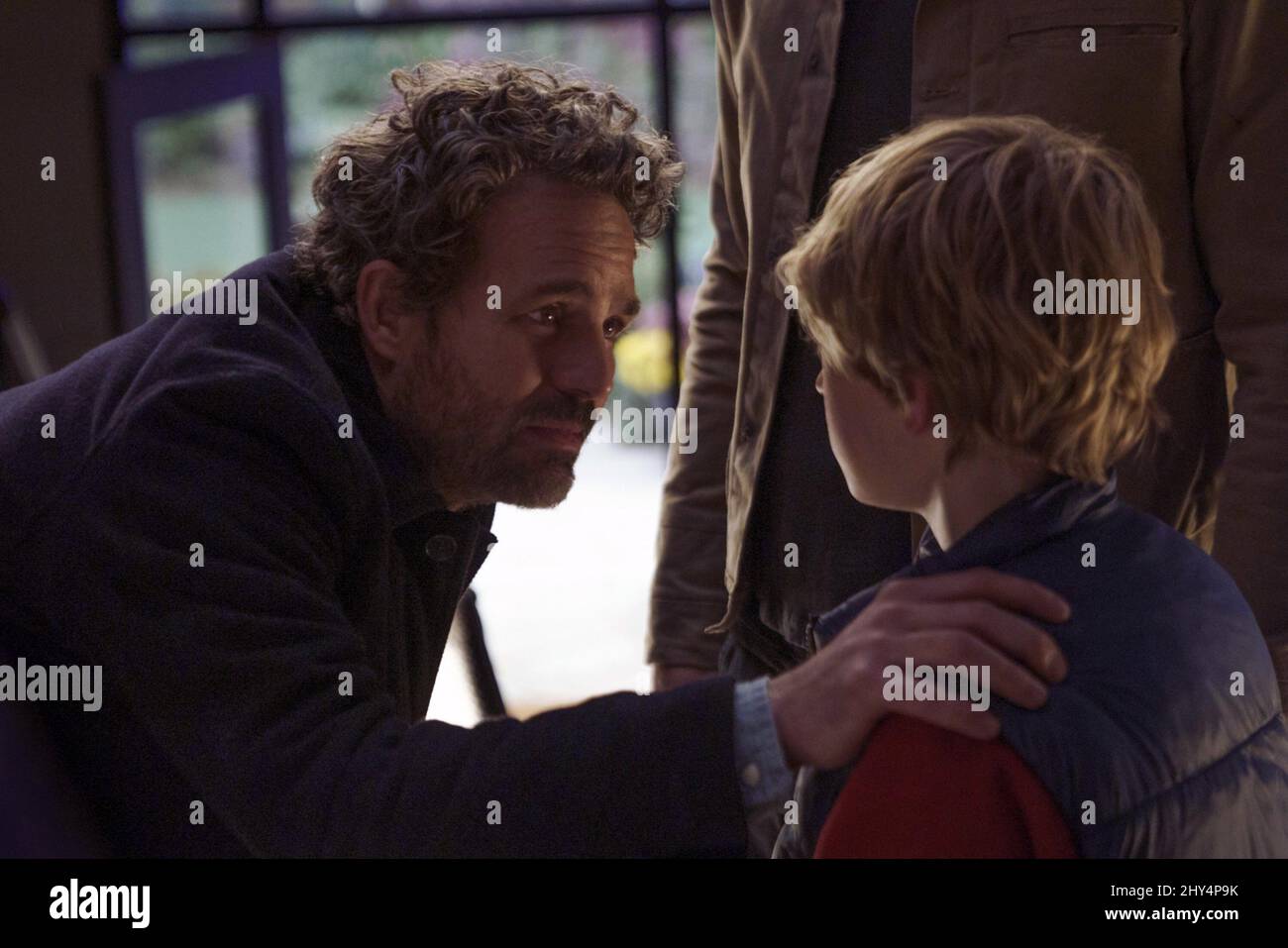 THE ADAM PROJECT, from left: Mark Ruffalo, Walker Scobell, 2022. ph ...