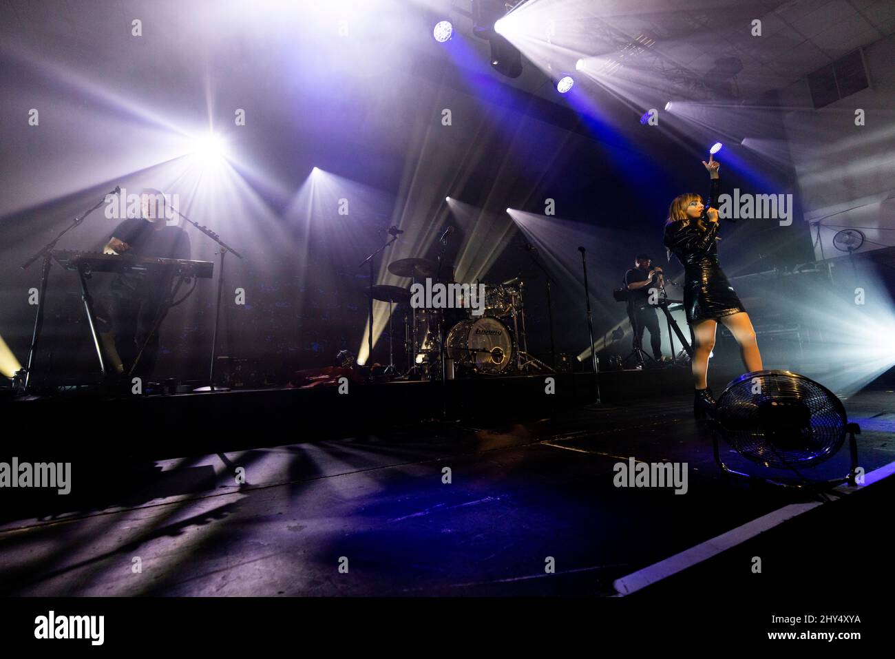 CHVRCHES perform Live at the Edinburgh O2 Academy on Monday 14th March ...