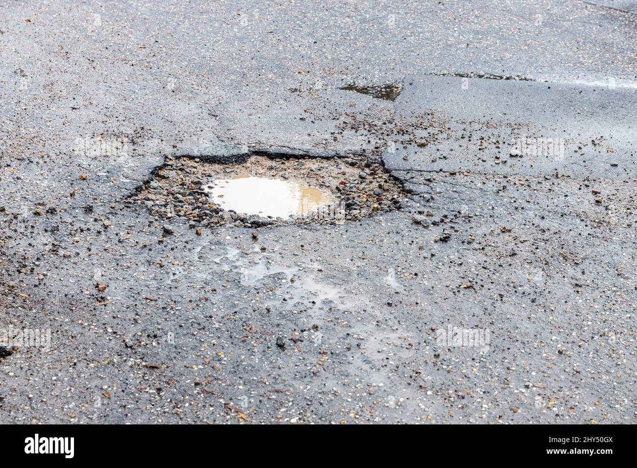 Old pothole hi-res stock photography and images - Alamy