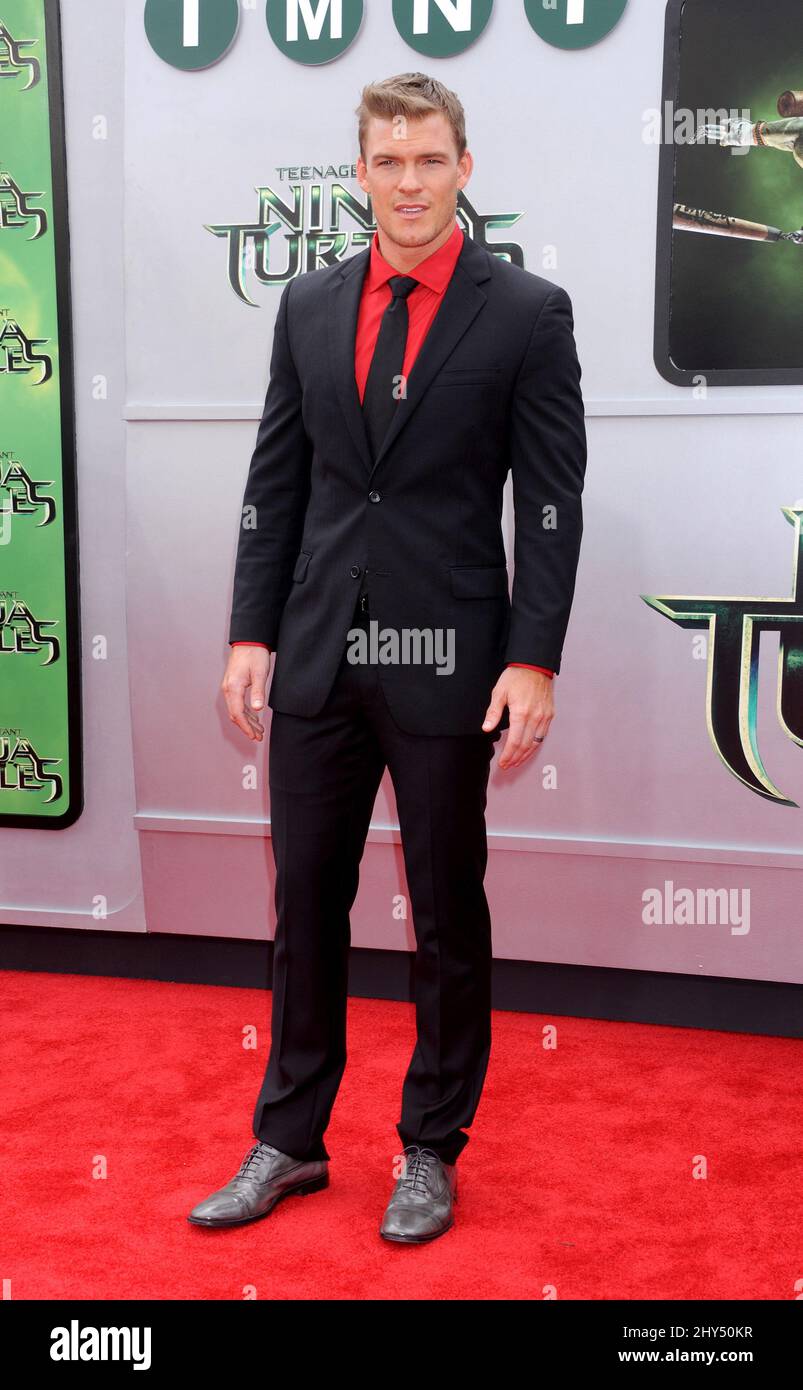 Alan Ritchson attending the "Teenage Mutant Ninja Turtles" Los Angeles ...