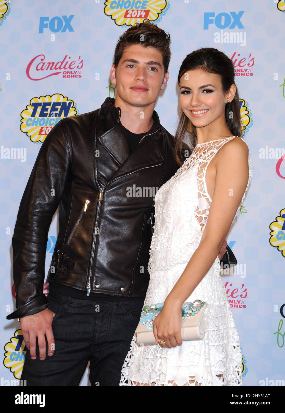 Gregg Sulkin and Victoria Justice in the press room following the 2014 ...