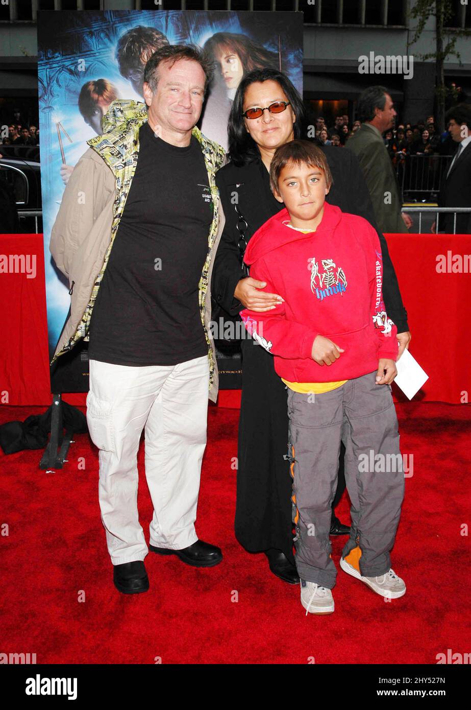 FILE PHOTO: Robin Williams dies age 63. Robin Williams at the premiere ...