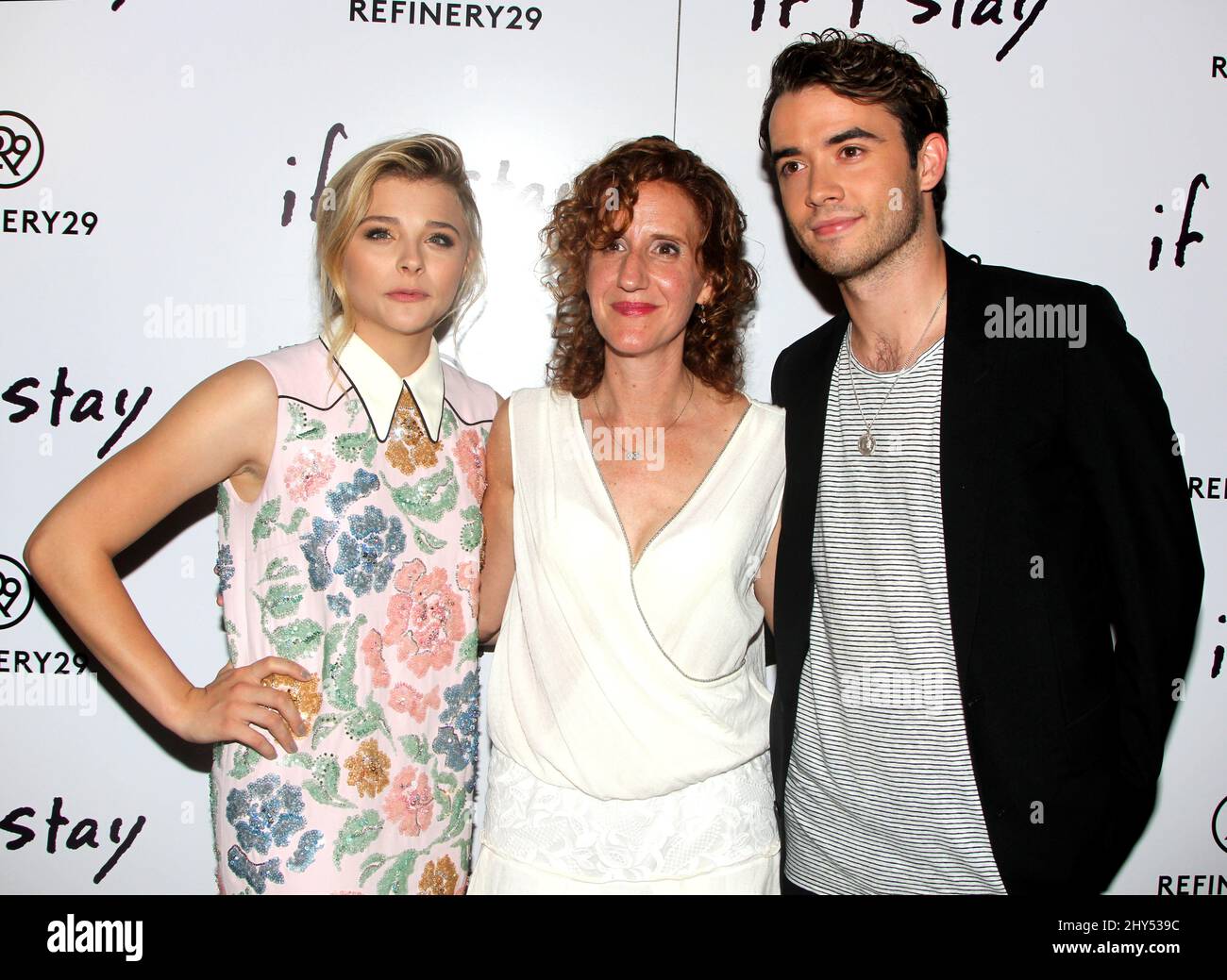 Chloe moretz and jamie blackley hi-res stock photography and images - Alamy