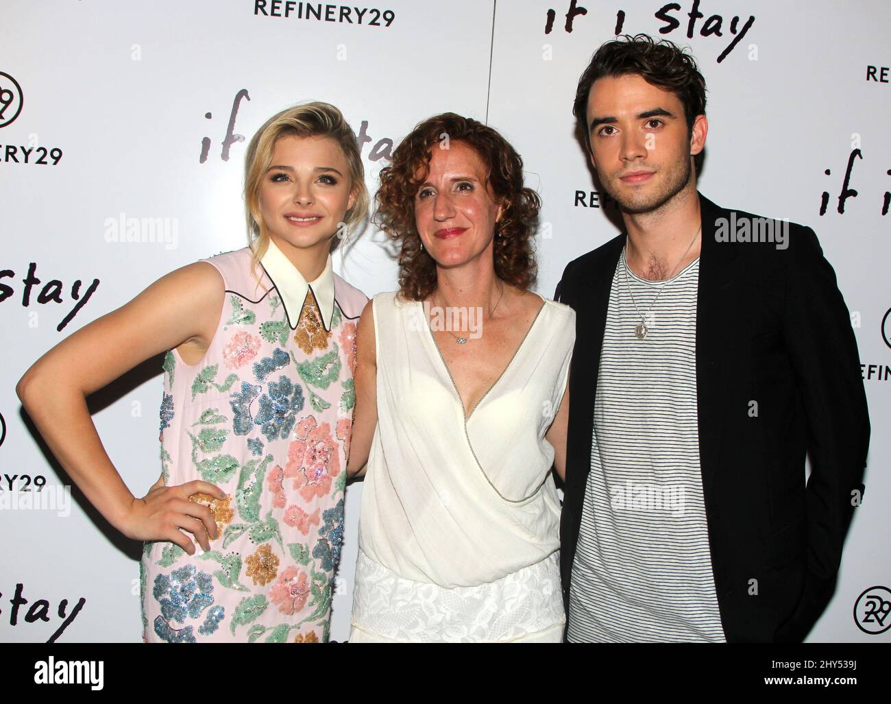 Chloe moretz and jamie blackley hi-res stock photography and images - Alamy