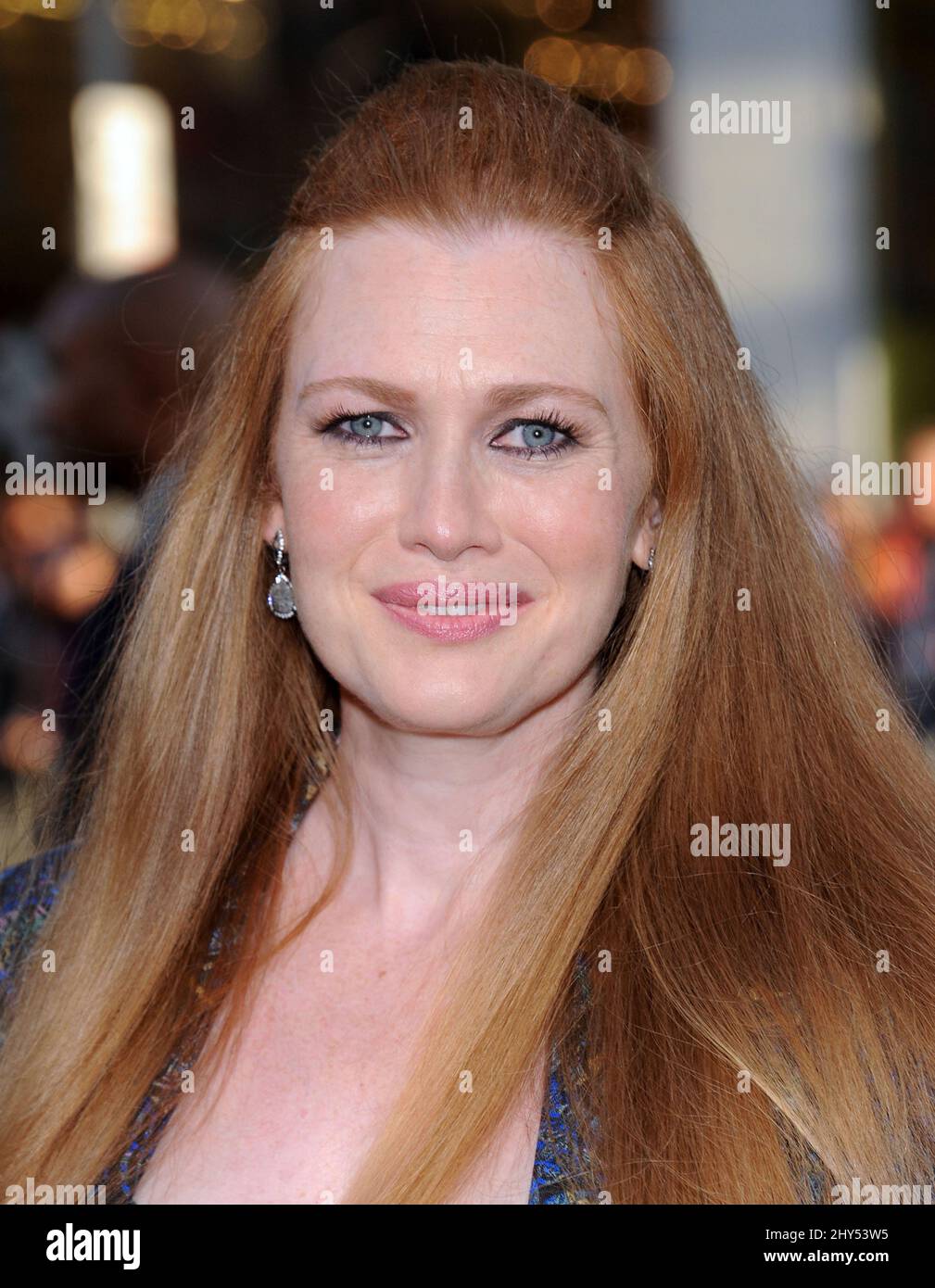 Mireille enos red carpet hi-res stock photography and images - Alamy