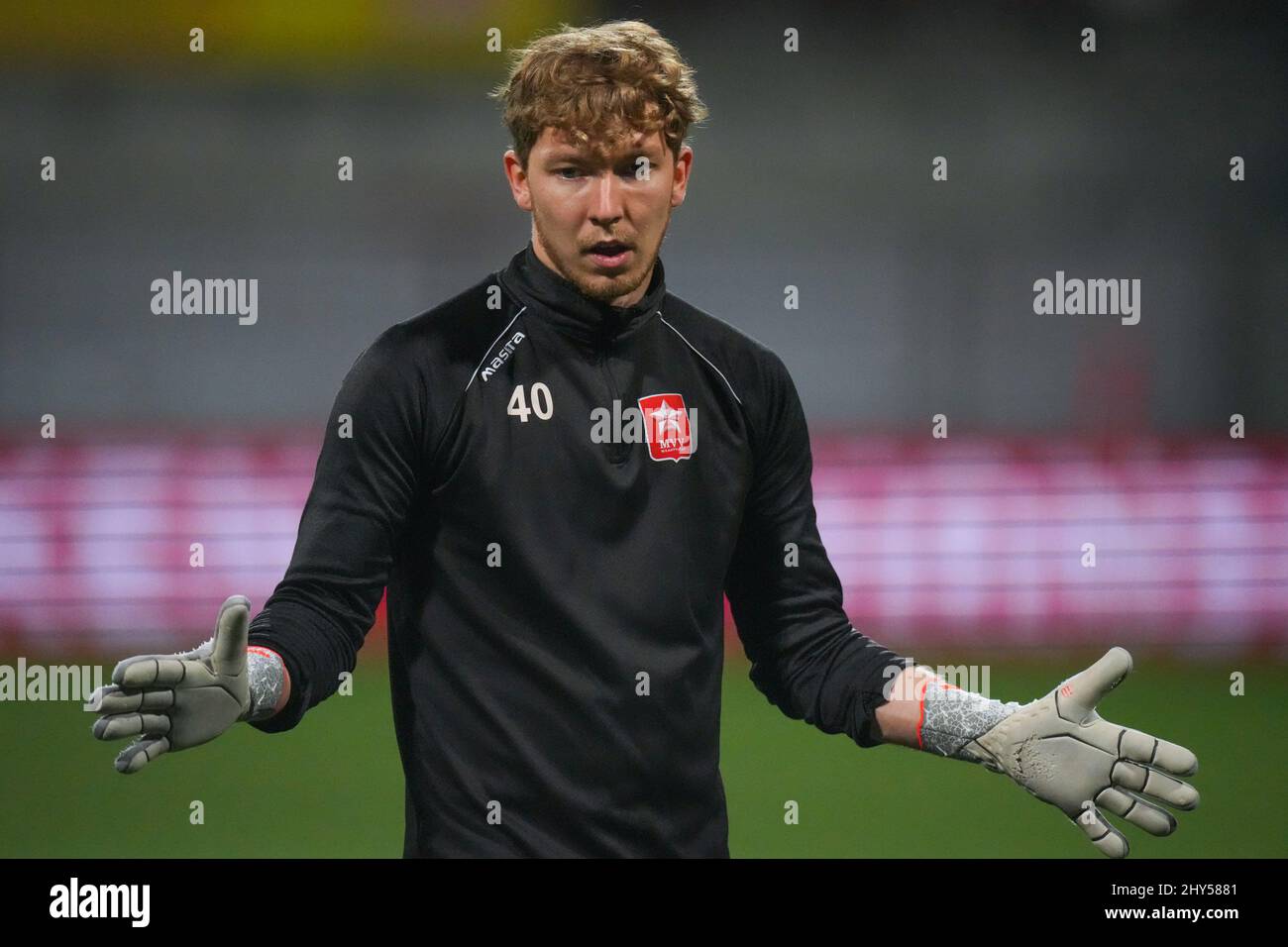 MAASTRICHT, NETHERLANDS - JANUARY 15: Joshua Wehking of MVV Maastricht ...