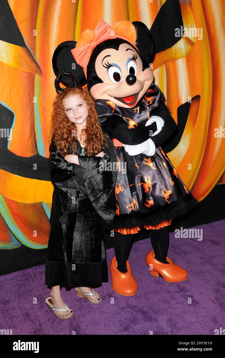 Francesca capaldi and minnie mouse hi-res stock photography and images ...