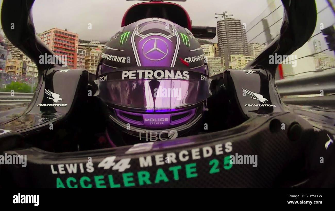 FORMULA 1: DRIVE TO SURVIVE, Lewis Hamilton, (Season 4, ep. 403, aired ...