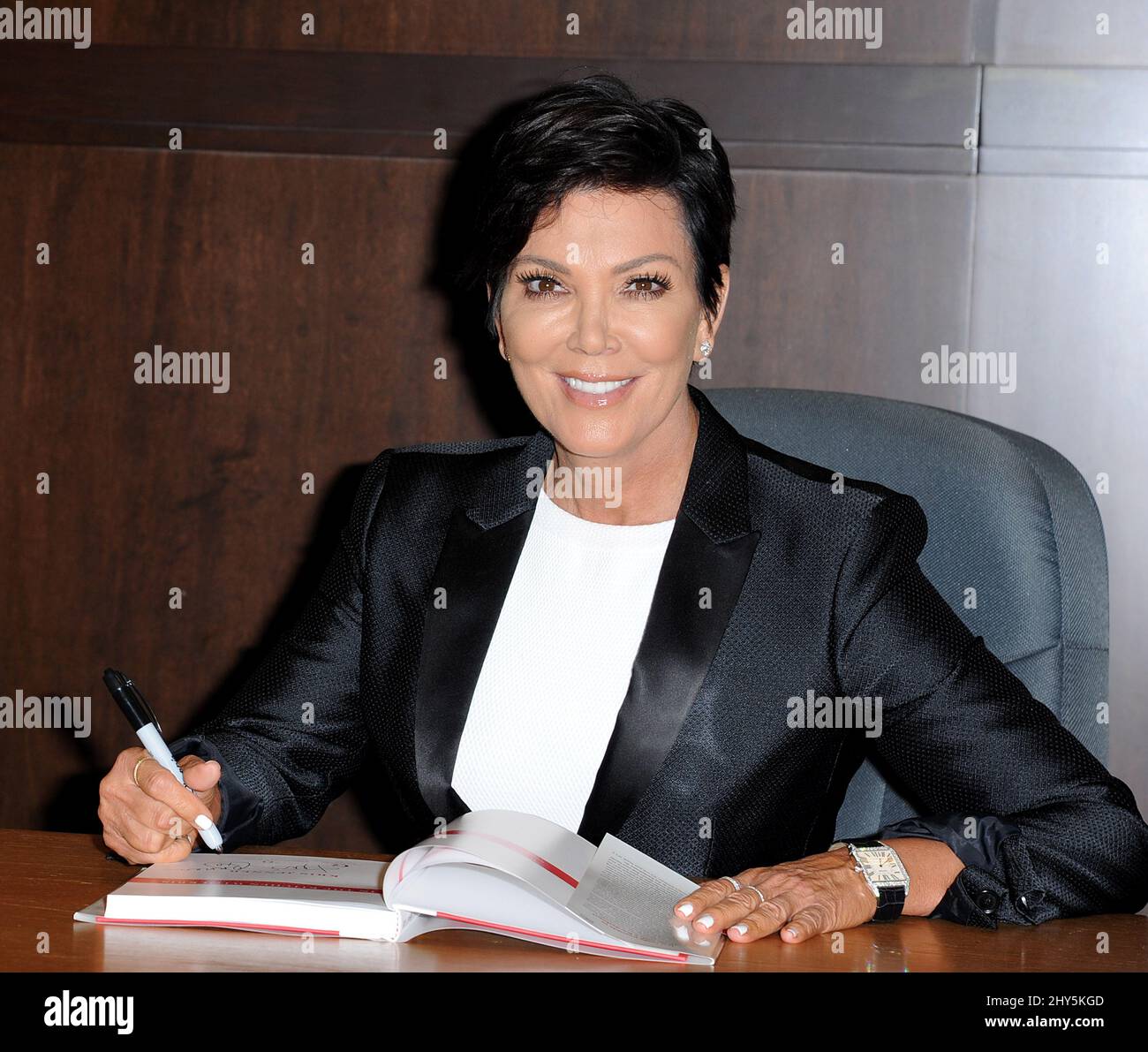 Kris Jenner Signs Copies of Her Book 'In The Kitchen With Kris: a ...