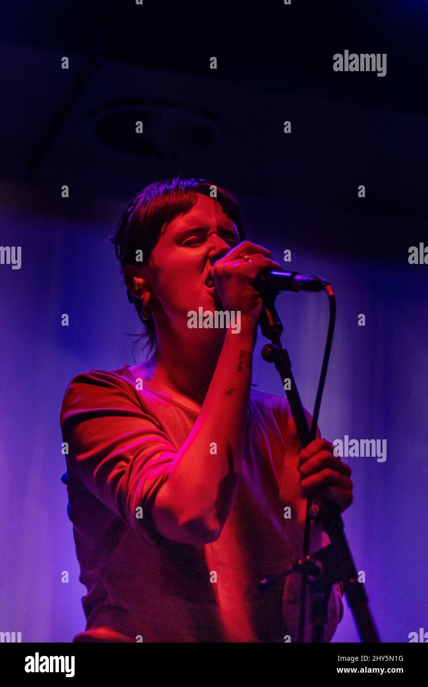 Female performing live at the Boxhill Institute in Australia Stock ...