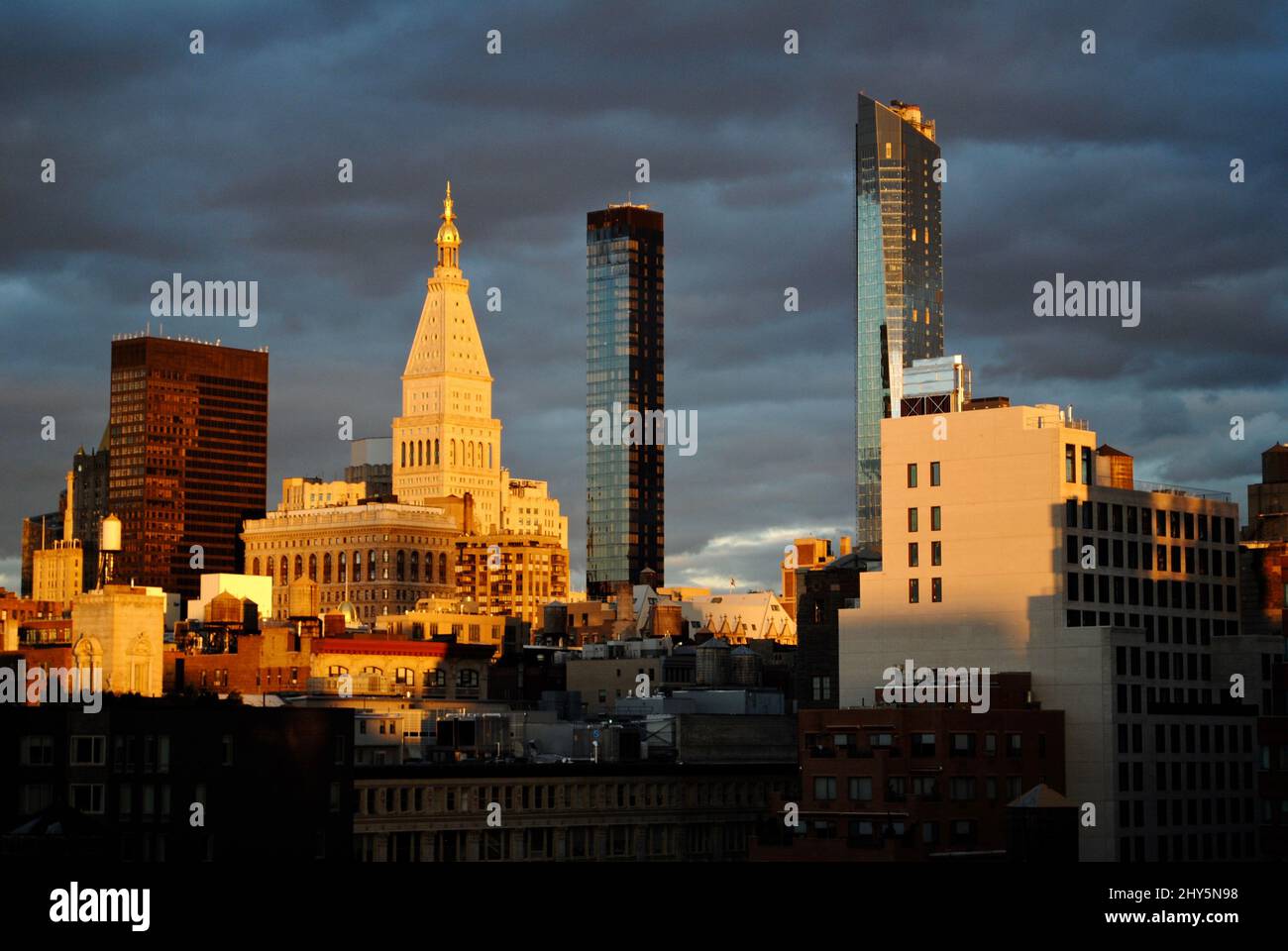 Sunset over midtown Manhattan, New York City Stock Photo - Alamy
