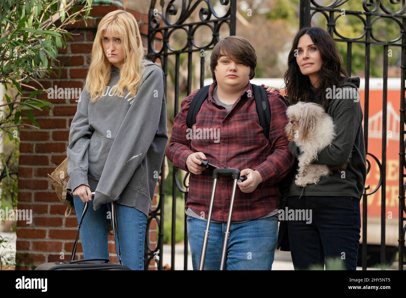 SHINING VALE, from left: Gus Birney, Dylan Gage, Courteney Cox holding ...