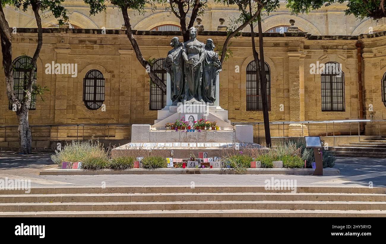Picture of Great Siege Monument in Malta Stock Photo - Alamy