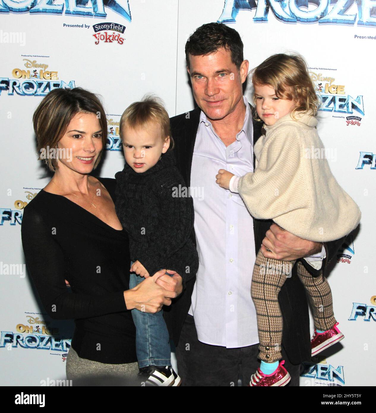 Leslie bourque and dylan walsh hi-res stock photography and images - Alamy