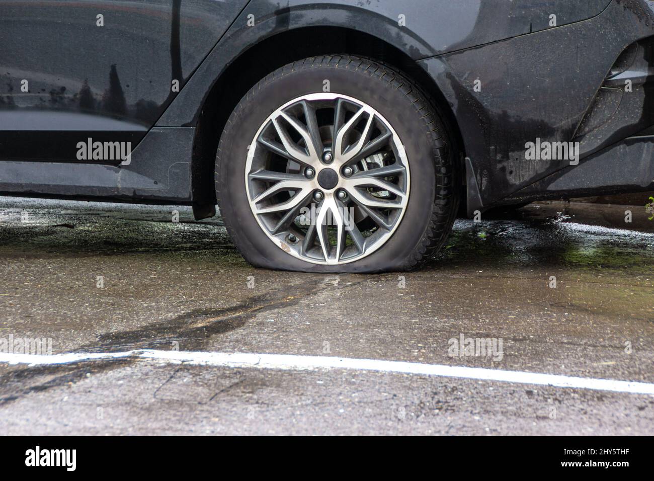 Spoiled car hi-res stock photography and images - Alamy