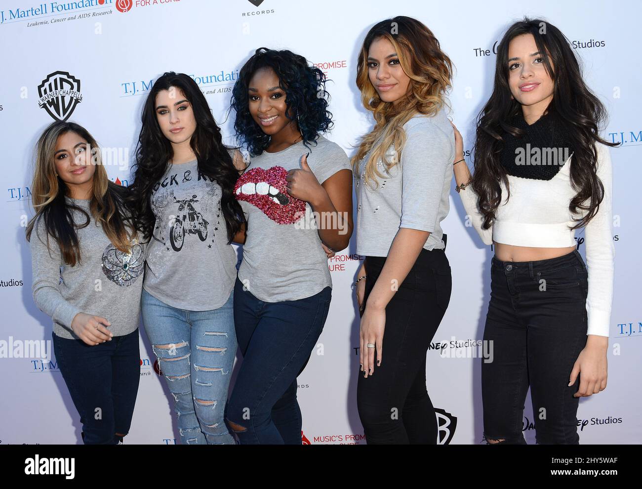 Lauren jauregui ally normani hamilton hi-res stock photography and ...